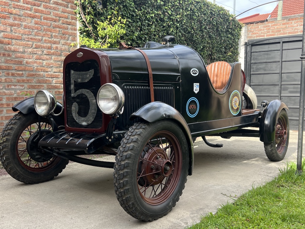 Ford A Baquet [1931] - Auto Logic